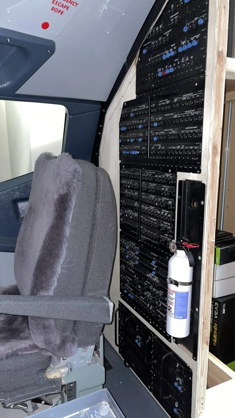 Blog - SimObsession - Home Built Boeing 737-800 Flight Simulator