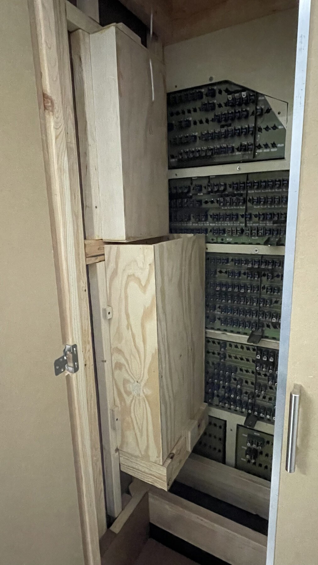 Boeing 737 Sim Update - July 2022 - Circuit Breaker Panels ...